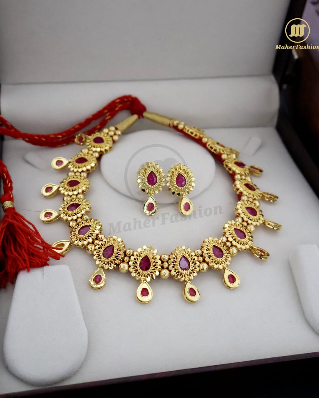 Shop TRADITIONAL ELEGANCE GOLDEN NECKLACE | NECKLACE | Maher Fashion in ...